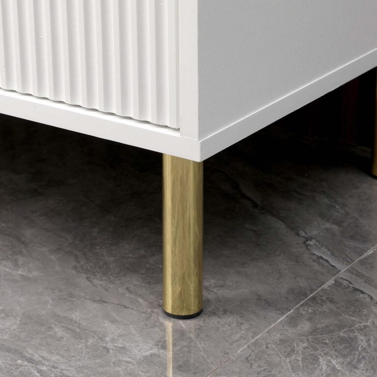 White 3-Drawer Fluted Front Chest of Drawers